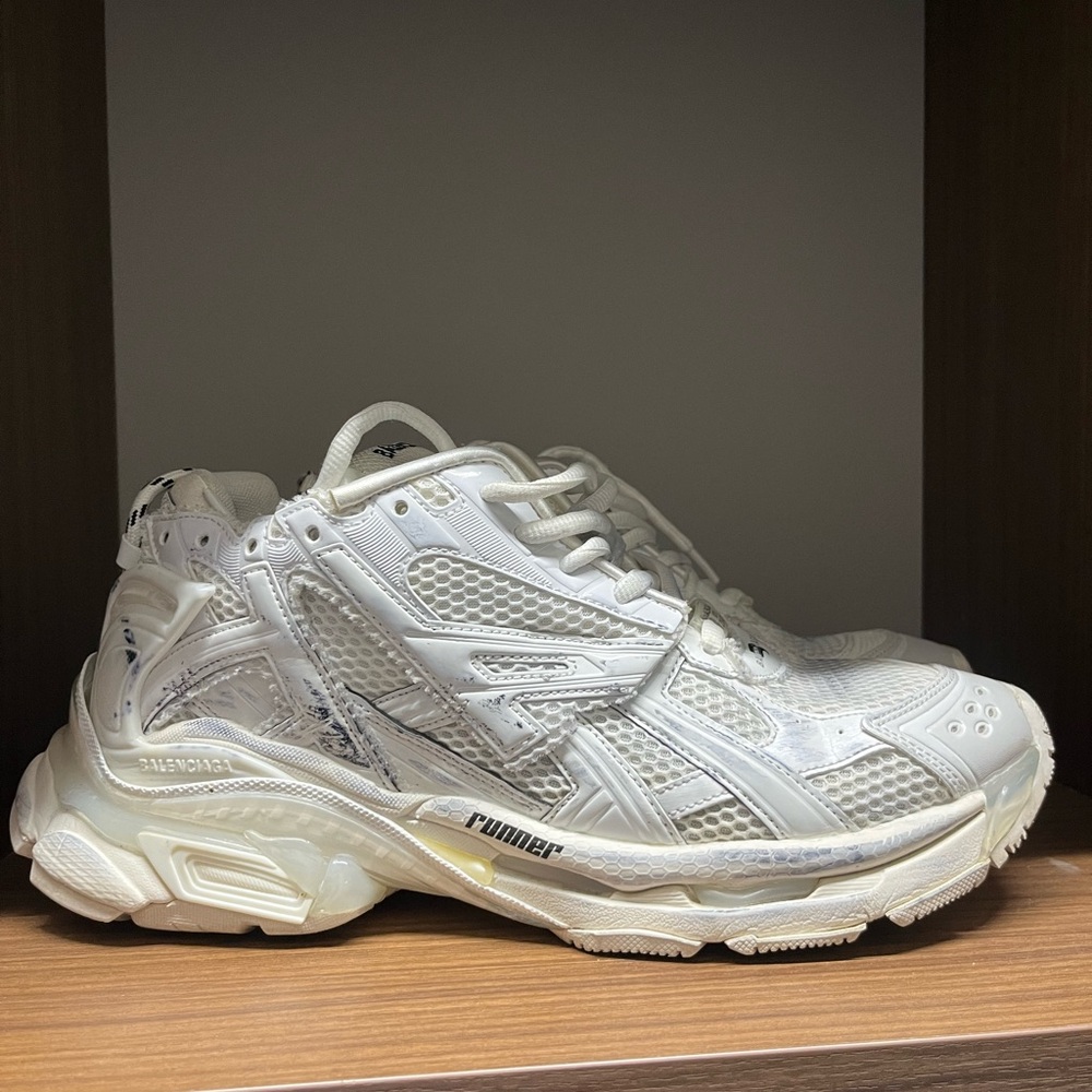 Balenciaga X Kith Runner - Gem